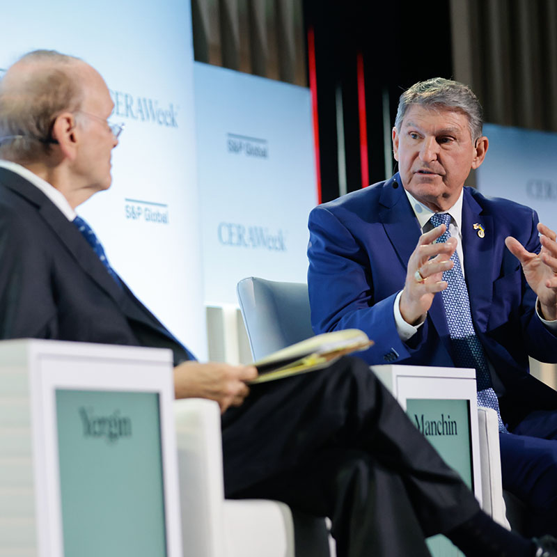 Pause Hijacks CERAWeek Discussions - USLNG